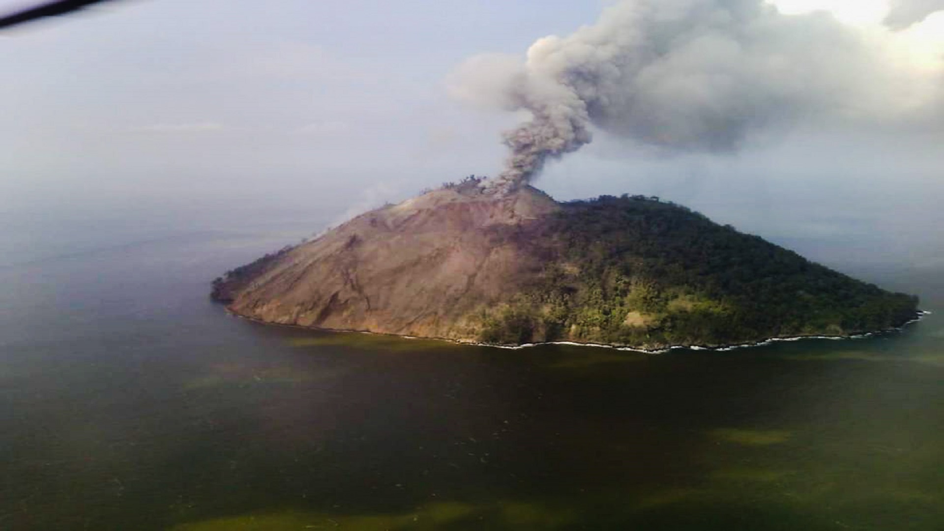 Volcanic Activities On Kadovar Island Subsiding EMTV Online Volcanic Activities On Kadovar Island Subsiding EMTV Online